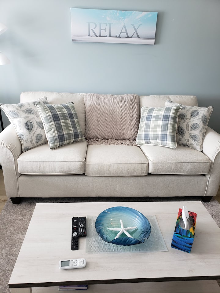 Enjoy Resort Style Amenities And Private Beach - Shediac