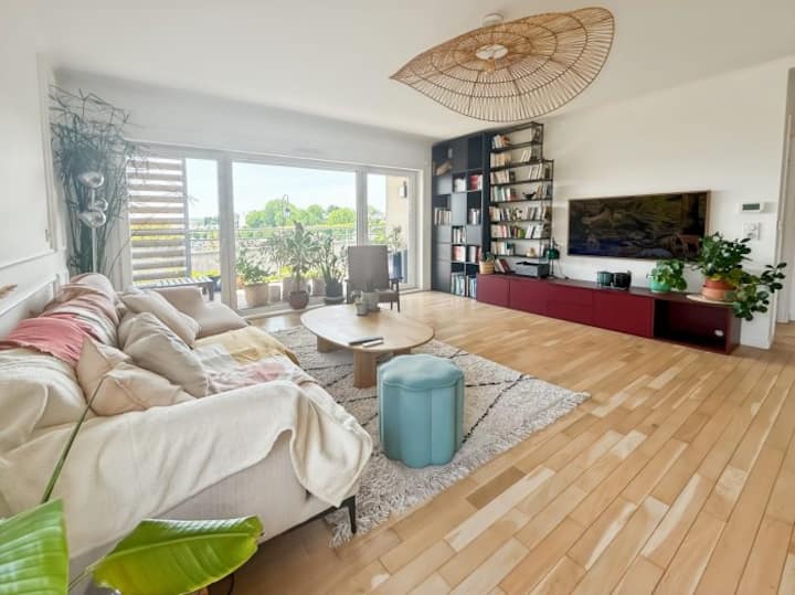 Superbe Appartement Proche Chateau Balcon Parking - Le Chesnay