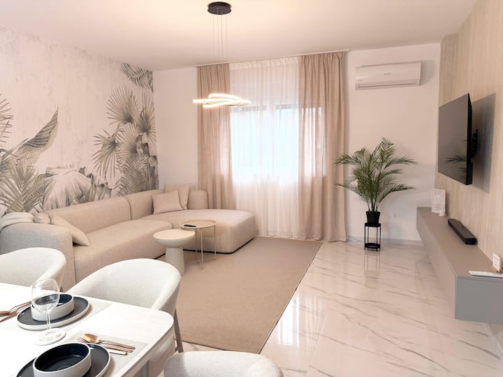 Luxury Villa Rubi - Private Pool - Vir