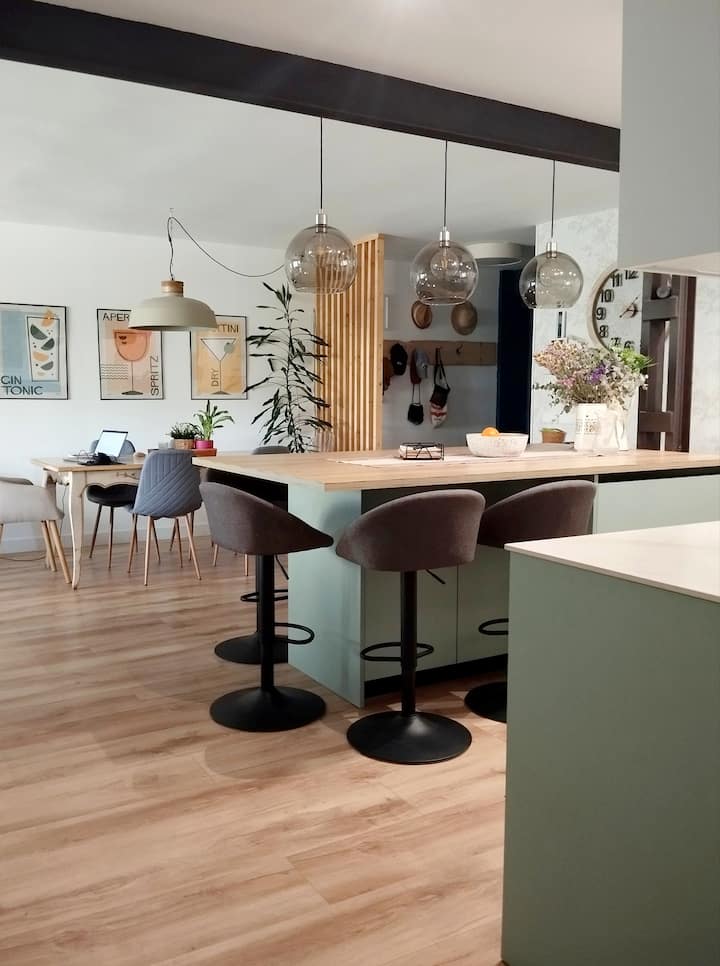 Casa Amplia Junto A La Fórmula 1 Madrid - Madrid