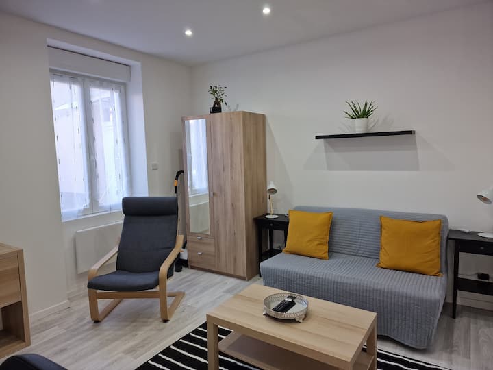 Logement Tout éQuipé Et Fraîchement Rénové - Le Creusot