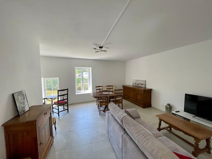 Maison Paisible Au Bord L’eau - Dijon