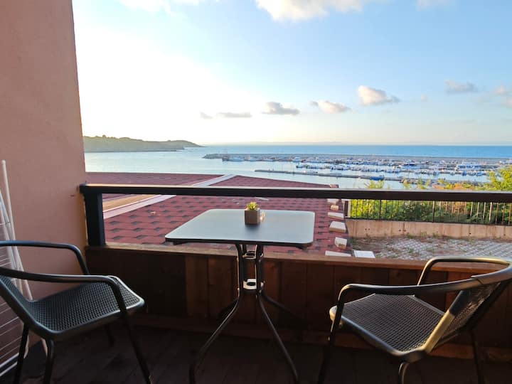 Апартамент с 2 спални и панорамна морска гледка - Sozopol
