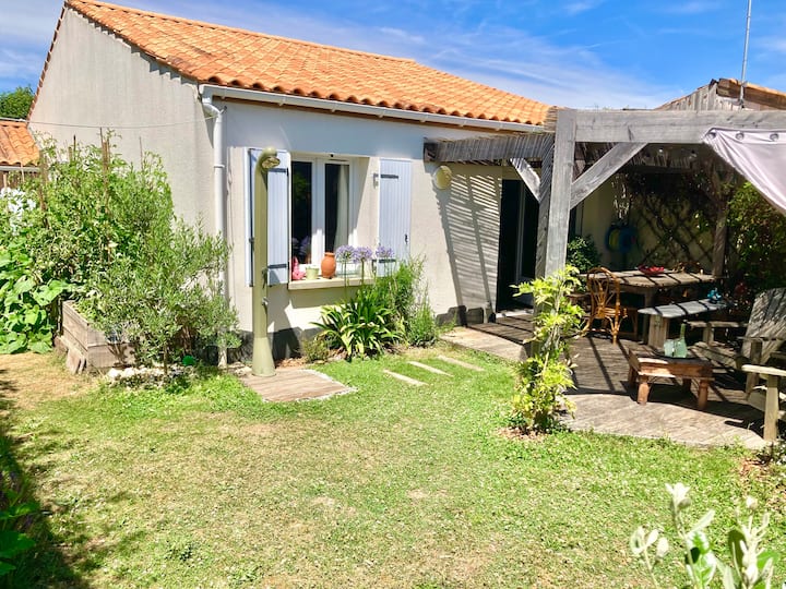 Maison Familiale Rénovée Avec Jardin Et Terrasse - Châtelaillon-Plage