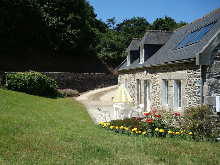 Moulin Kergustans - Plomodiern