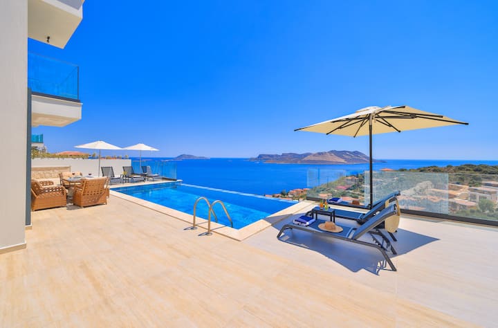 Villa Ari - Private Pool - Panoramic Sea View - Kaş