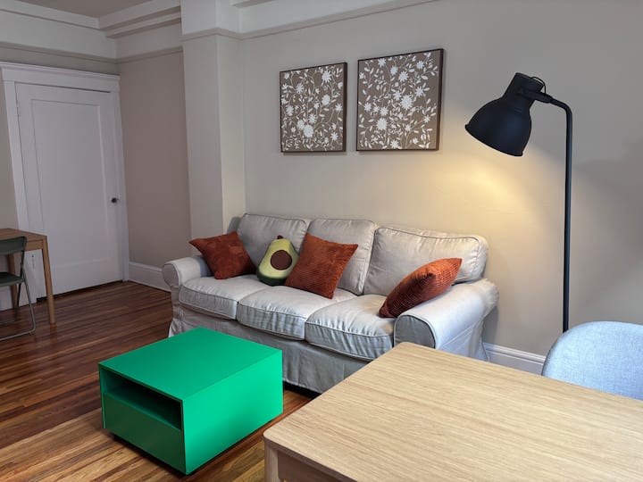Tranquil Courtyard 2br Super Central - San Francisco, CA