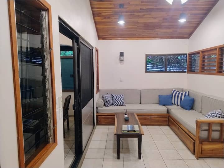 Ten Toes Surf Shack - Nosara