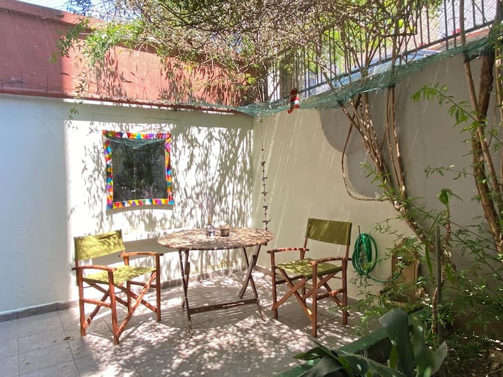 Private Garden Oasis In Moda - Sleep Peacefully - Adalar