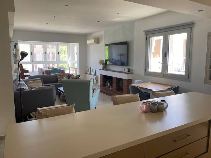 Fleming 3 Bedroom Apartment - Rodos