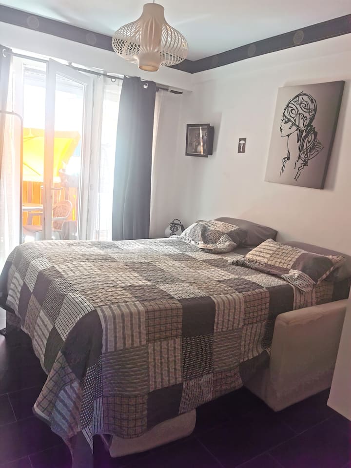 Chambre Chez L'habitant - ニース