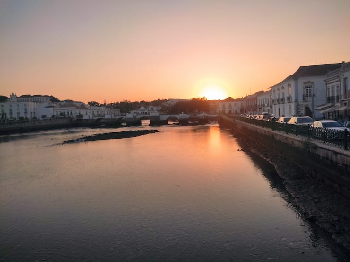 Tavira A Cidade Do Algarve - Tavira