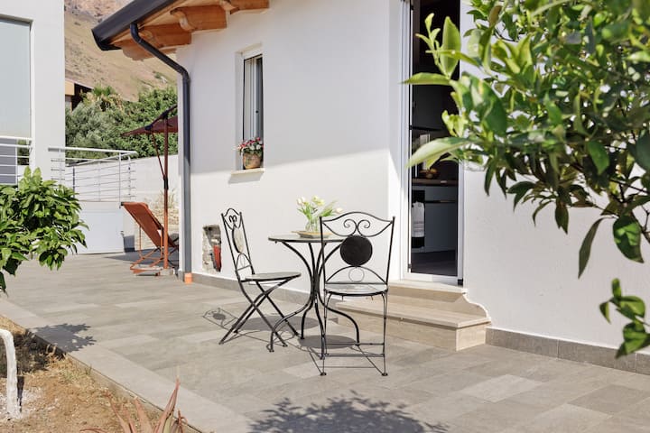 Villa Degli Svevi - Terrasini