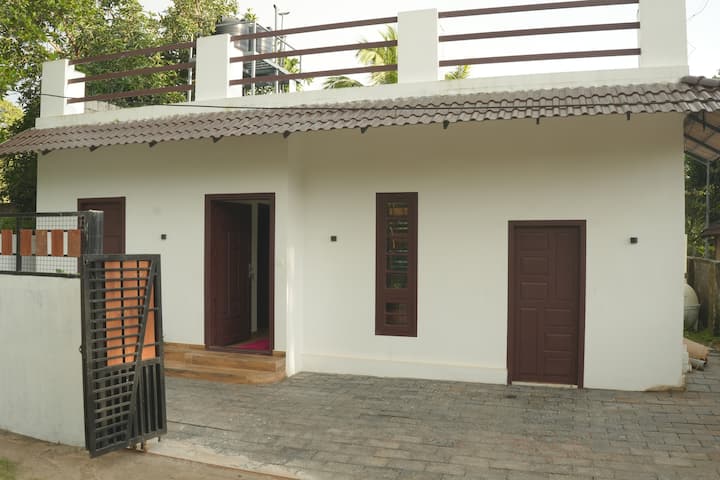 Dune Hostel - Dune Homestay - Alappuzha
