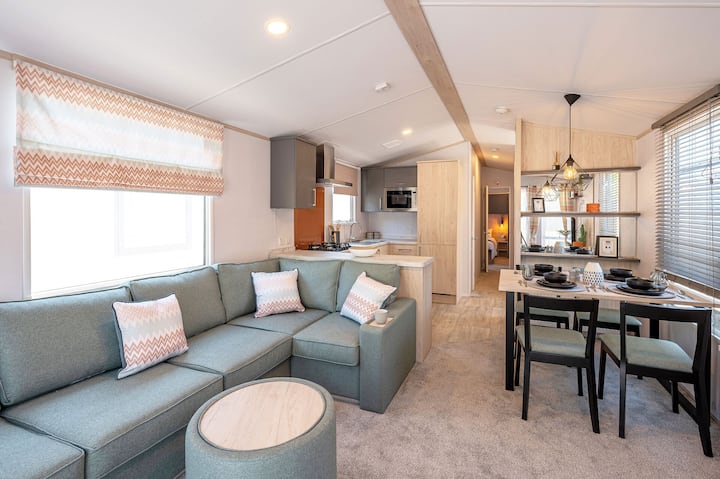 Atlantic Reach Chorus Holiday Home - Newquay