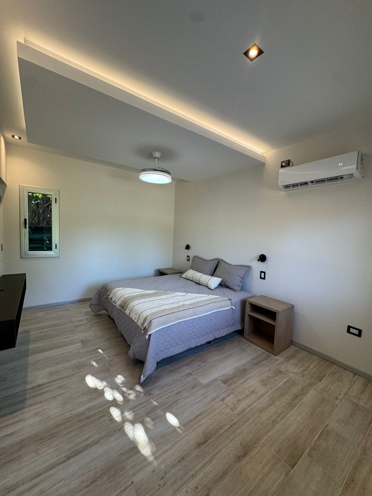 Modern lodge | BBQ | Parking | 50" Smart TV - Flats for Rent in Luján ...