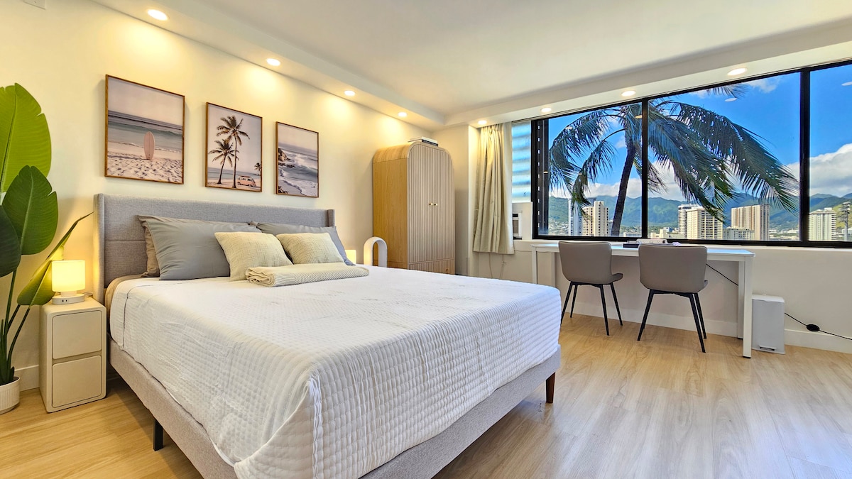 Atemberaubendes renoviertes Waikiki-Studio mit modernem Design ...