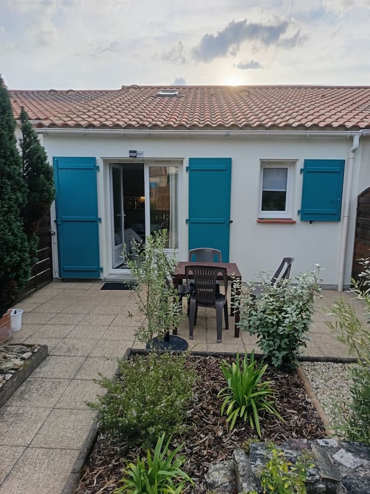 Petite Maison Bord De Mer - Saint-Michel-Chef-Chef