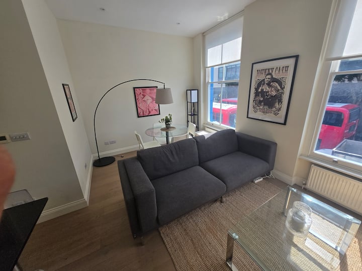 Elegant Notting Hill Flat |Heart Of Pembridge Road - London