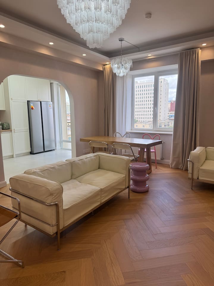 Luxury 3br Next To State Department Store - 울란바토르