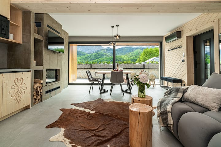 Giewont View Apartment With Private Terrace - Zakopane