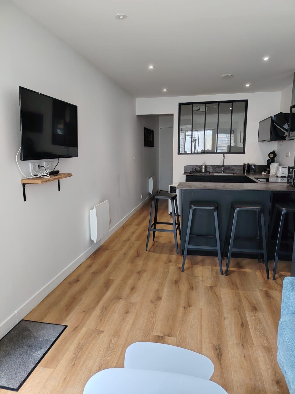 Modern studio a short walk from the beach - Flats for Rent in Perros ...