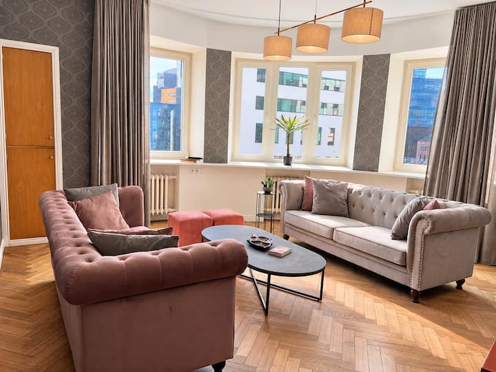 7 Bedroom Apartment In City Center - Tallinn
