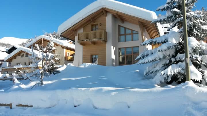 Chalet Monteneve Appartamento Verde - Livigno