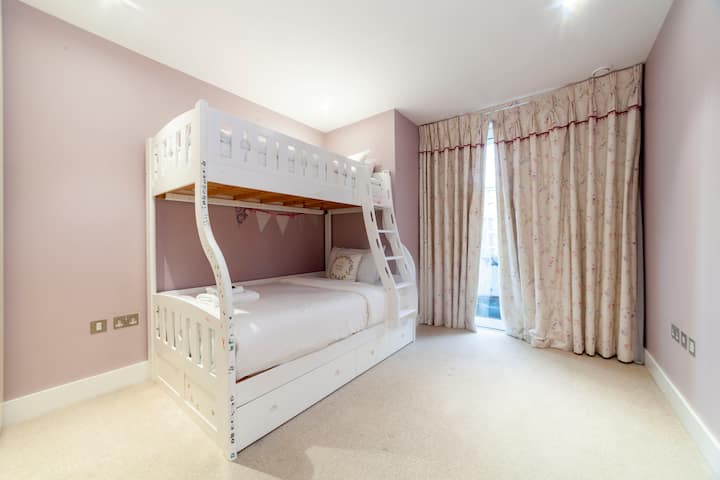 Thameside 2br Escape In Elegant Fulham - Chelsea