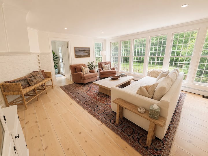 Hampton Beach House | Sleeps 13+ - Greenland, NH