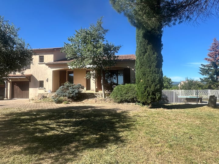 Maison Familiale Climatisée Avec Piscine - Aubenas