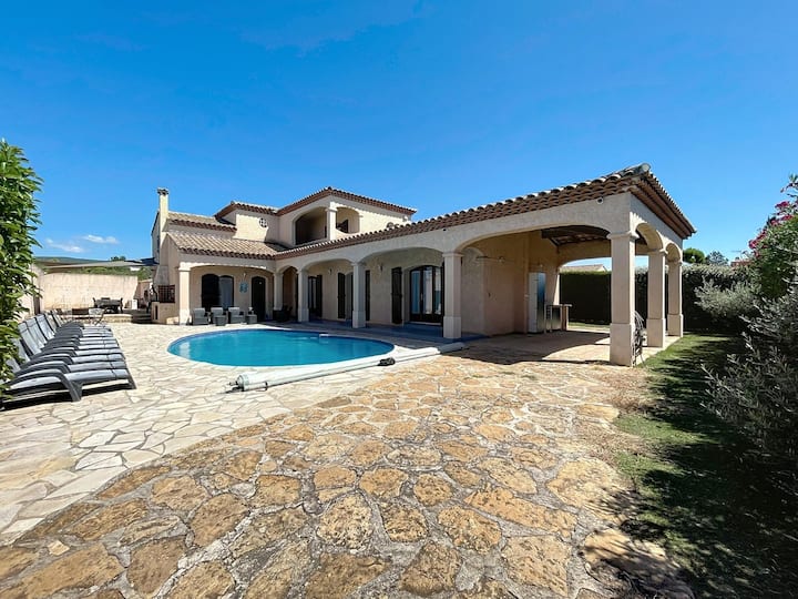 Villa Familiale Piscine Proche Plage 5 Chambres - La Ciotat