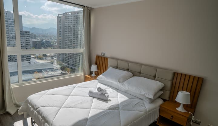Perfecto Para Una Estadía En Santiago, Piso 19. - Providencia
