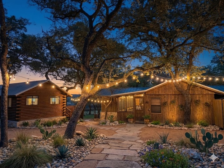Austin Surf Lodge: Lakefront Cabins For 18 Guests - Spicewood, TX