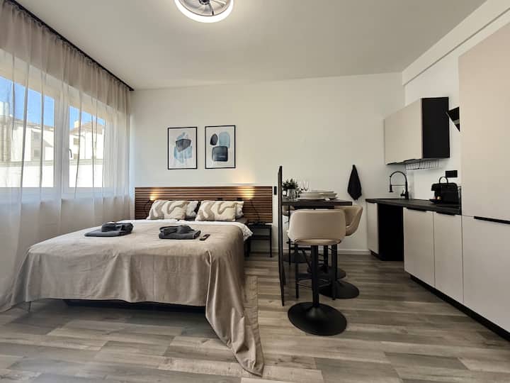 Moderne Studio Wohnung In Stuttgart-zentrum - Stuttgart
