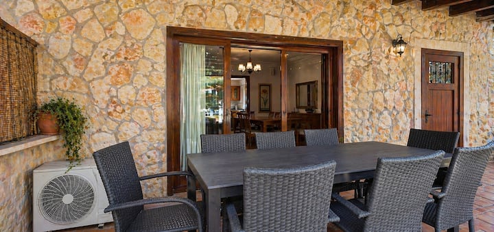 Chalet Con Jardín Cerca De La Playa - El Arenal