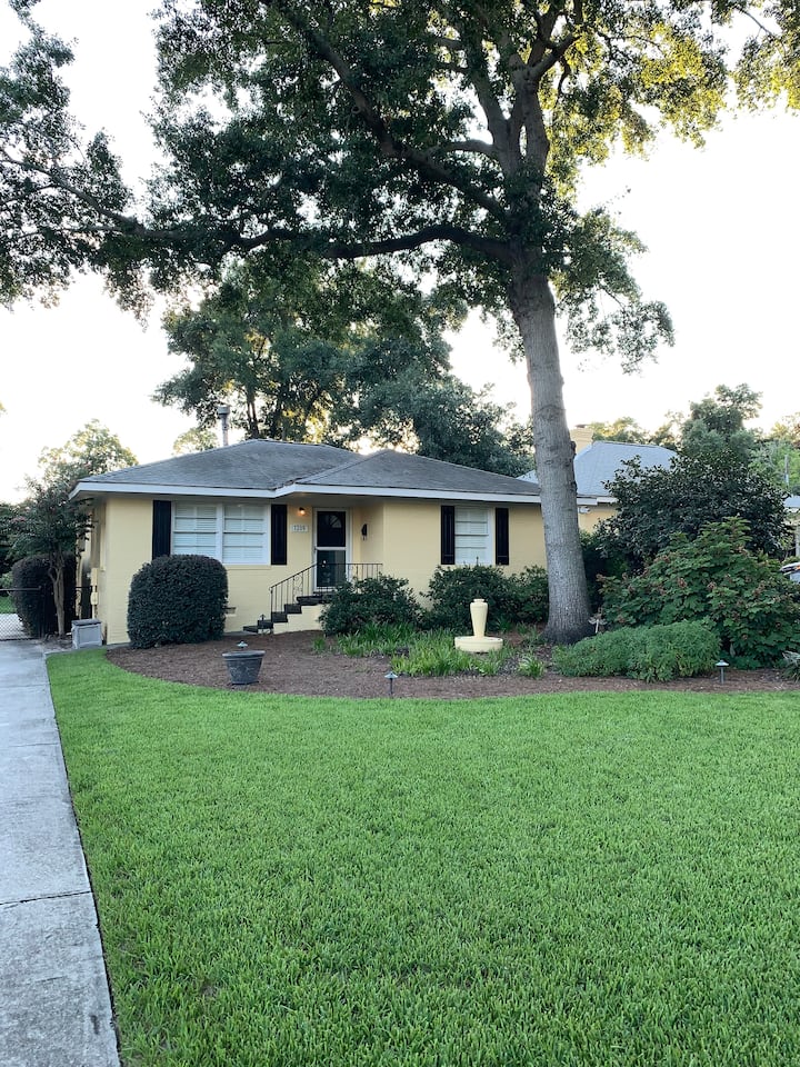 Golden Bell Bungalow Hist. Summerville - Augusta, GA