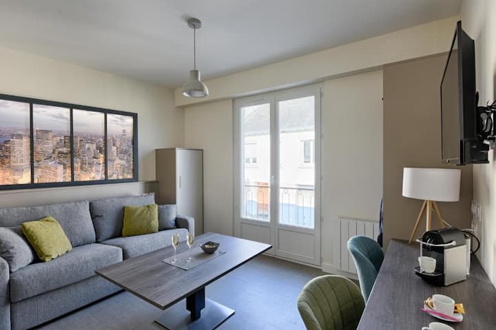Résidence Baron : Standing, Calme & Garage Privé - Cholet