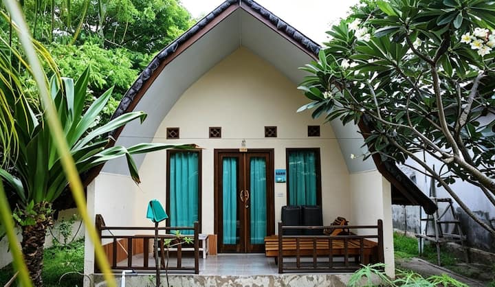 Ii Bungalow For 6 Pax 3 Room - Gili Islands