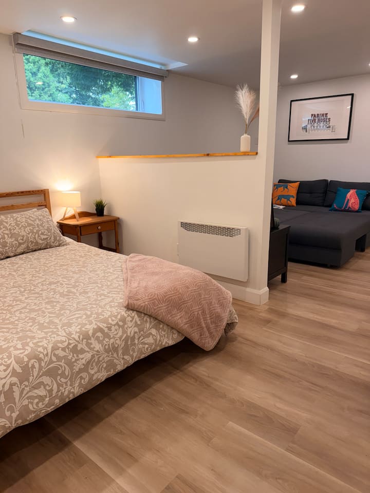 Suite Privée - 15 Min De Montréal - Brossard