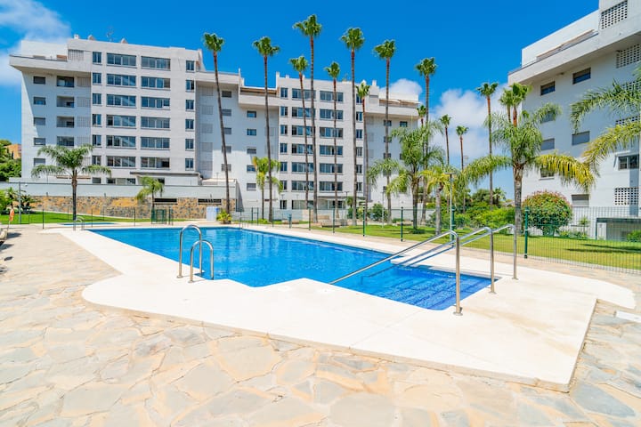 Cubo's Vega Fuengirola Apartment & Parking - Fuengirola