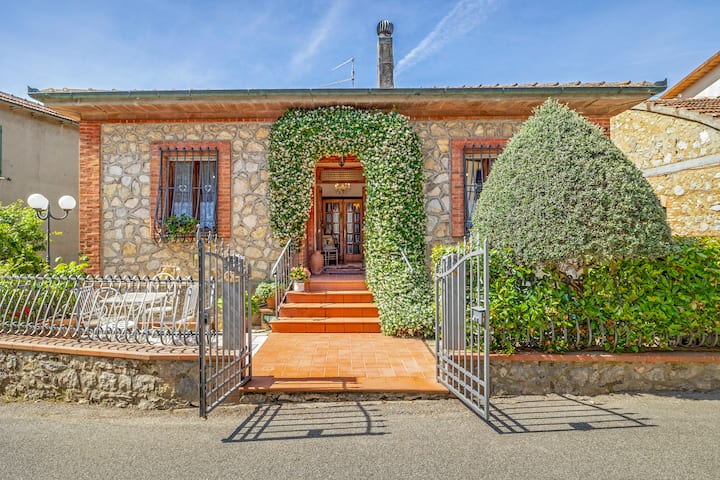 Charming Tuscan Home · Montepulciano & Val D'orcia - Pienza