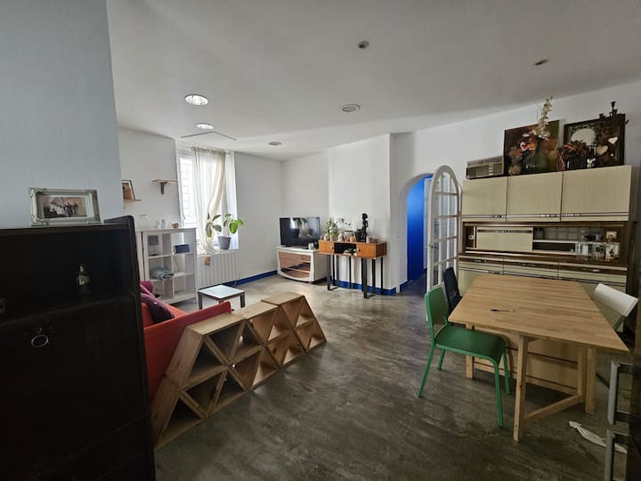 Loft Spacieux Au Cœur De Marseille - Ibis Marseille Centre Prefecture