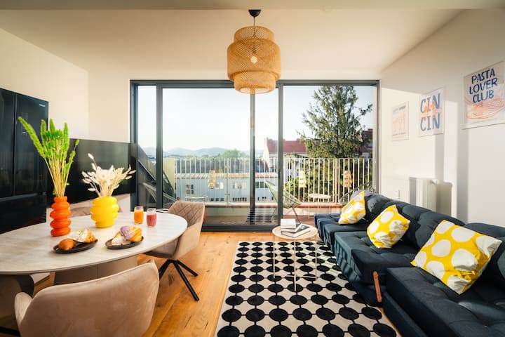 Noor | Central Schlossberg Penthouse - Sunset View - Graz