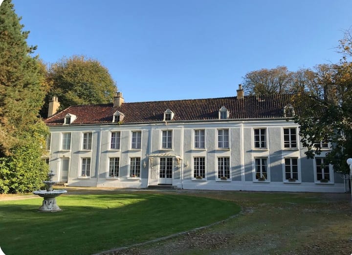 Gîtes 2 Chambres Dans Demeure à 9 Mn De Calais. - Guines
