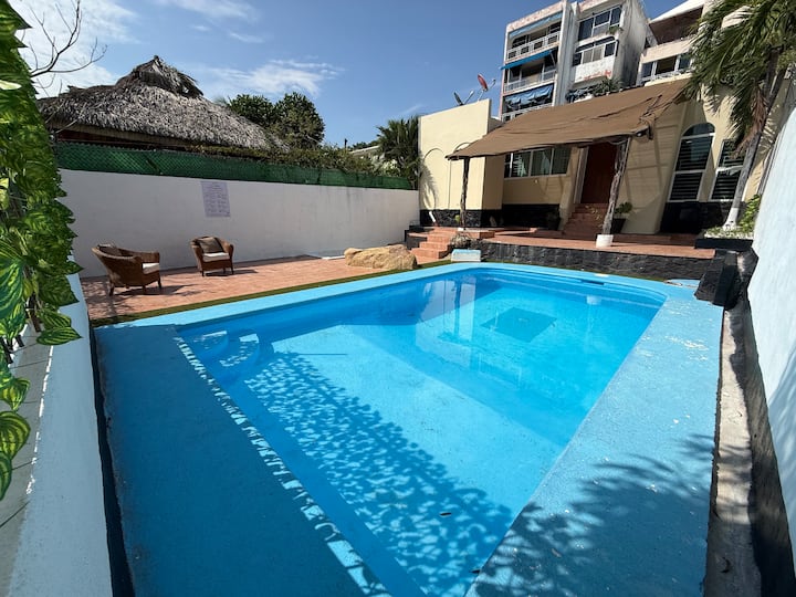 Amplia Casa Con Alberca Privada En Costa Azul. - Acapulco de Juárez