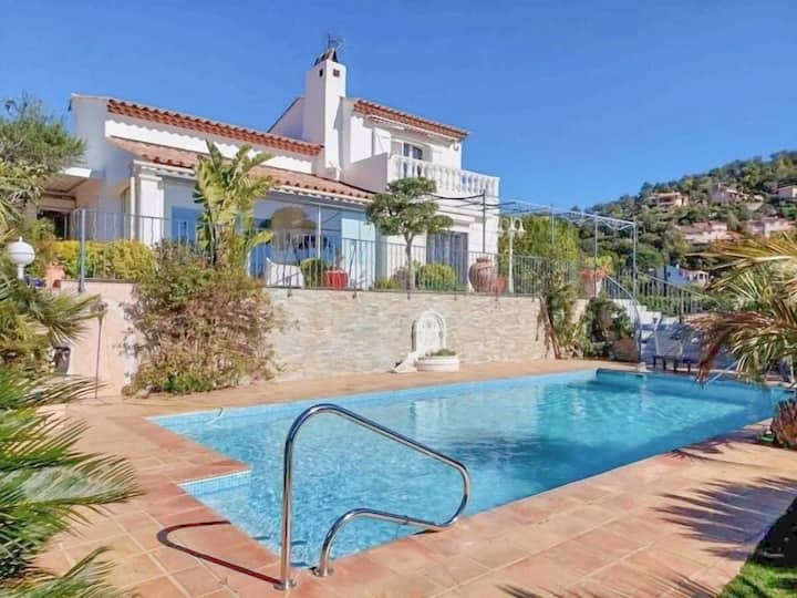 Superbe Villa Avec Vue Mer, Clime Et Piscine - Roquebrune-sur-Argens