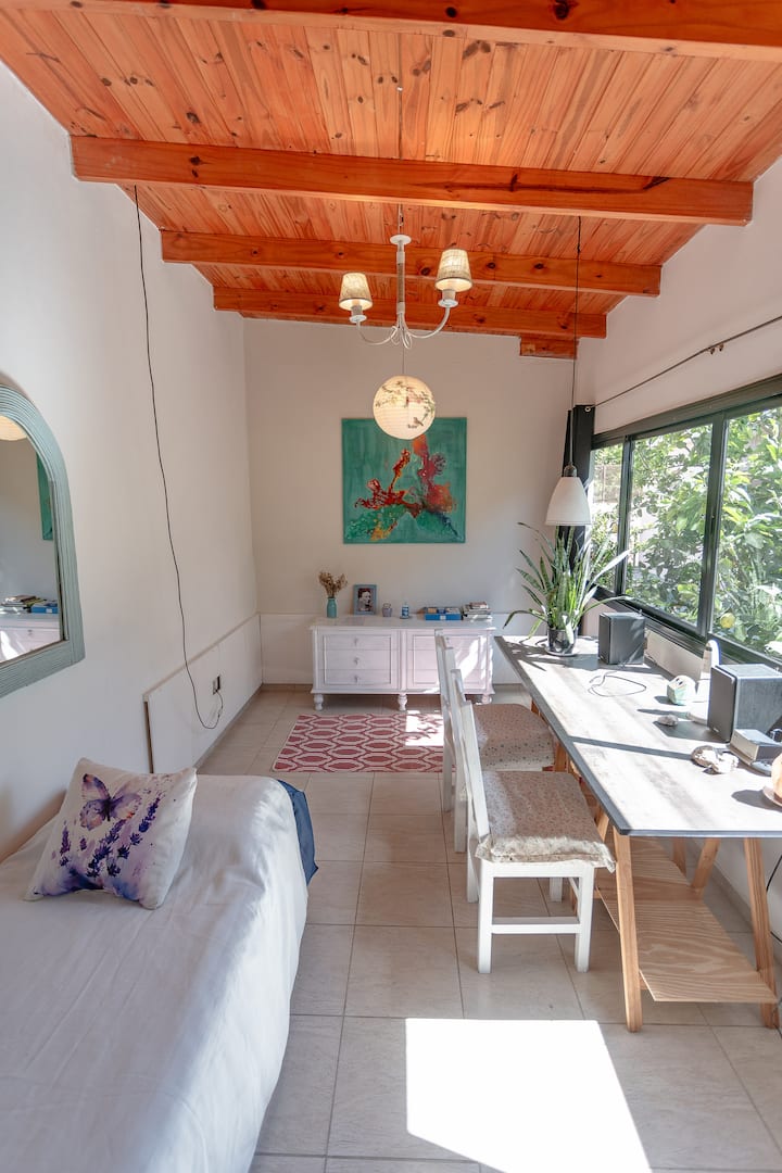 Habitación Independiente Sala De Yoga Y Desayuno - Córdoba