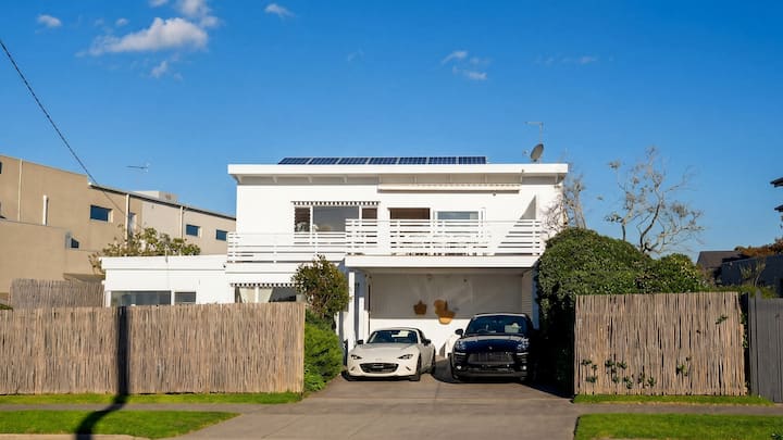 Paradise Palms - Mornington