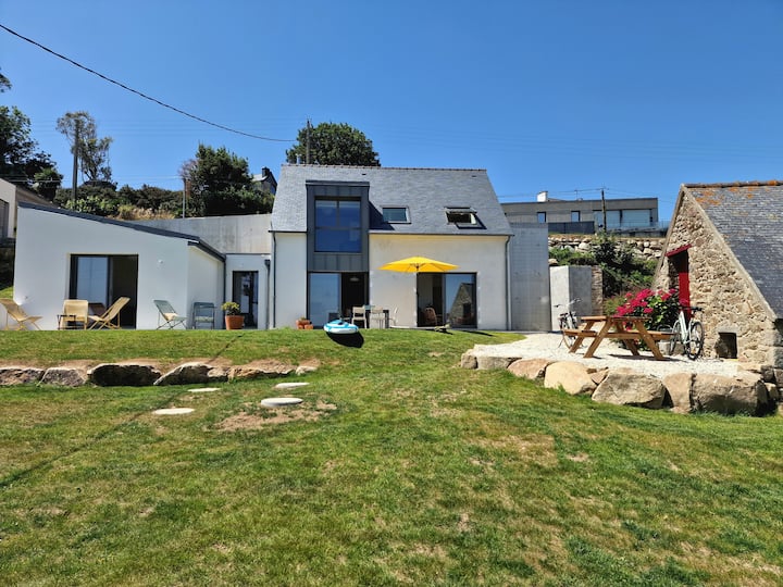 La Villa Avelig, 6 Personnes, Plage à 150 Mètres - Roscoff